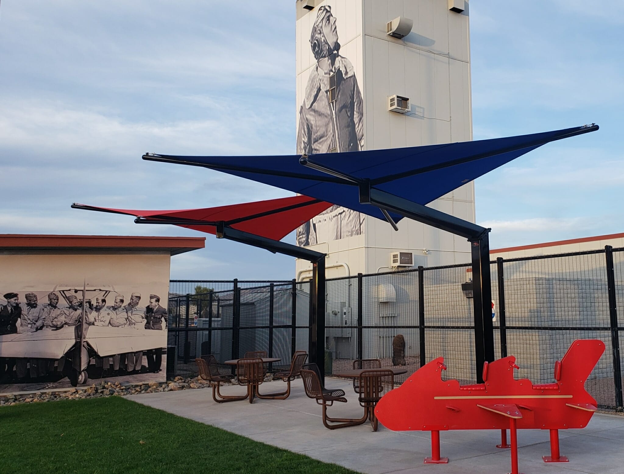 Falcon Field Airport unveils new aircraft viewing area - AZ Big Media