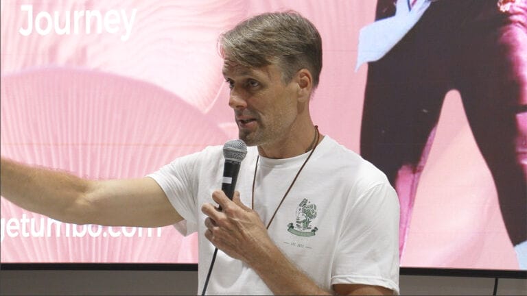 Former ASU quarterback Jake Plummer finds healing in magic of mushrooms ...