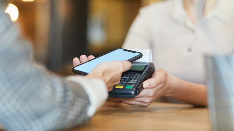 Cloud vs. traditional POS systems: What retailers should understand ...