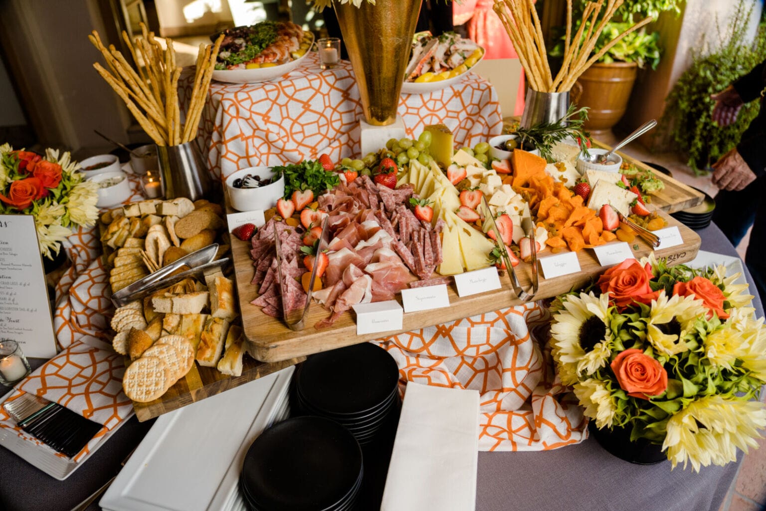8 tips to create the perfect summer charcuterie board - AZ Big Media