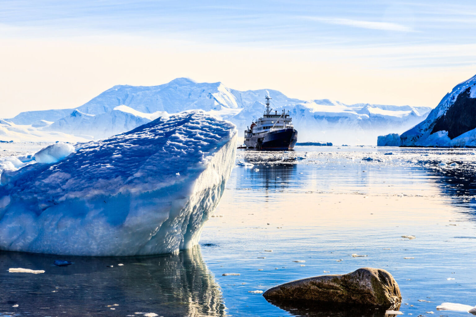 Planning your Arctic expedition: A guide to polar exploration routes ...